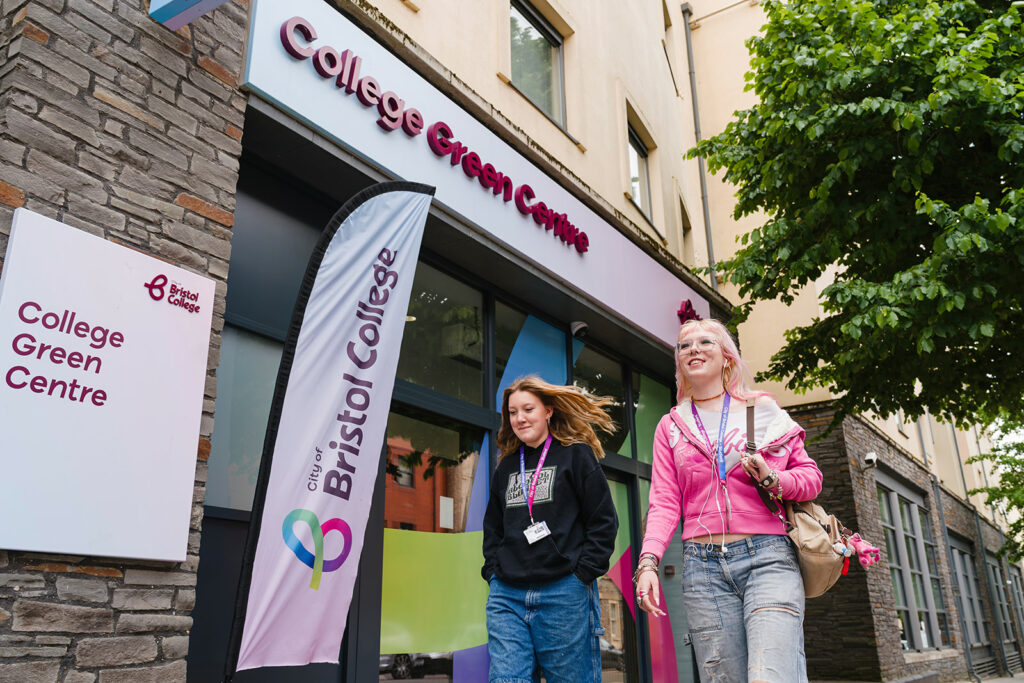 Artist Development level 4 course at Access Creative College | Bristol ...